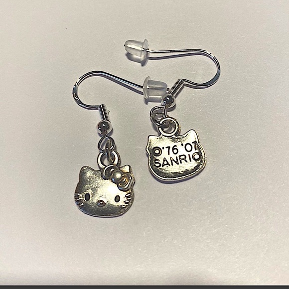 Sanrio | Jewelry | Hello Kitty Sanrio 7 Y2k Mini Dangle Hook 925 Silver ...